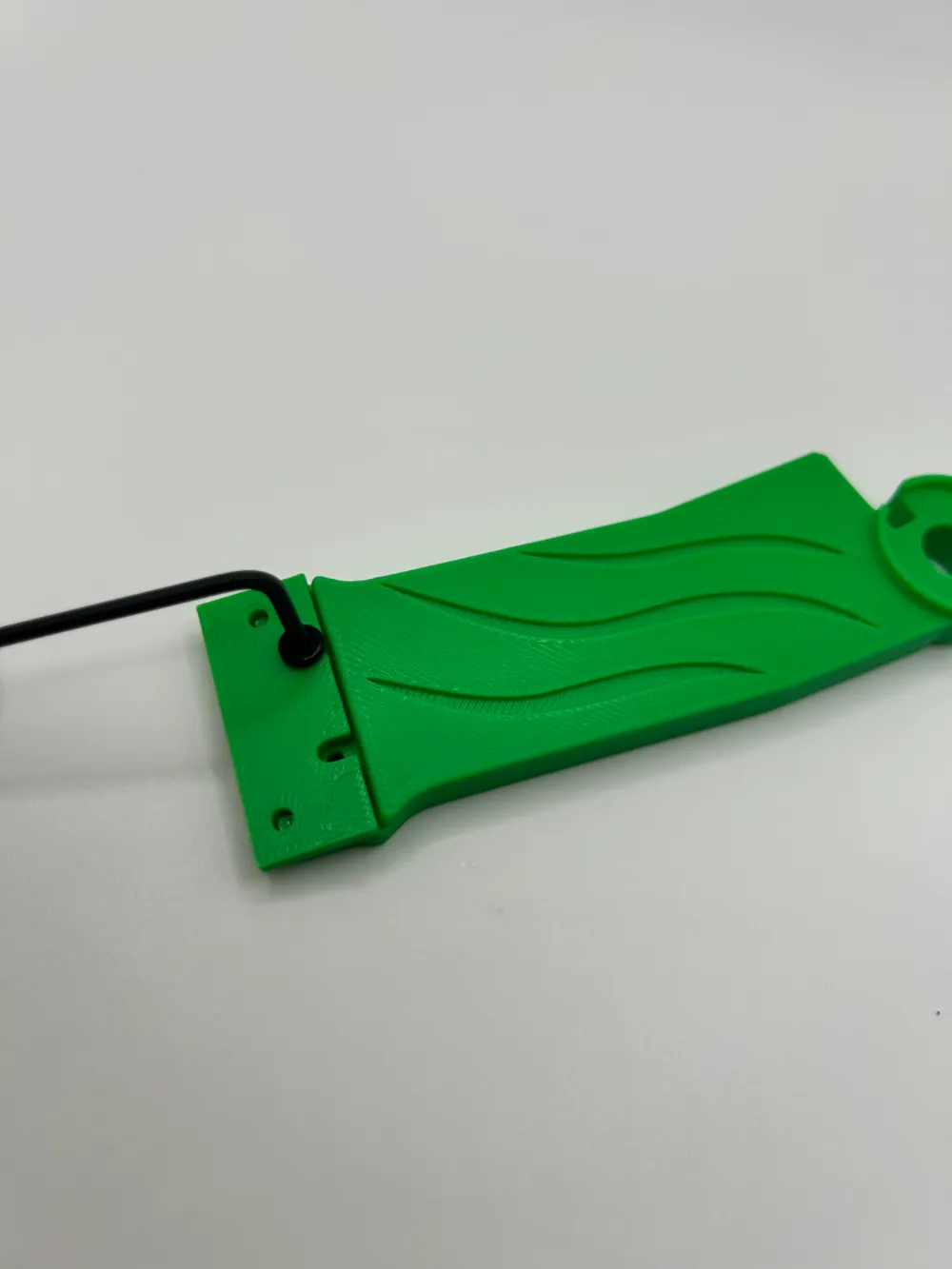 BAMBU FOLDING SCRAPPER by MeyerhouseMakerWorld: Download Free 3D Models