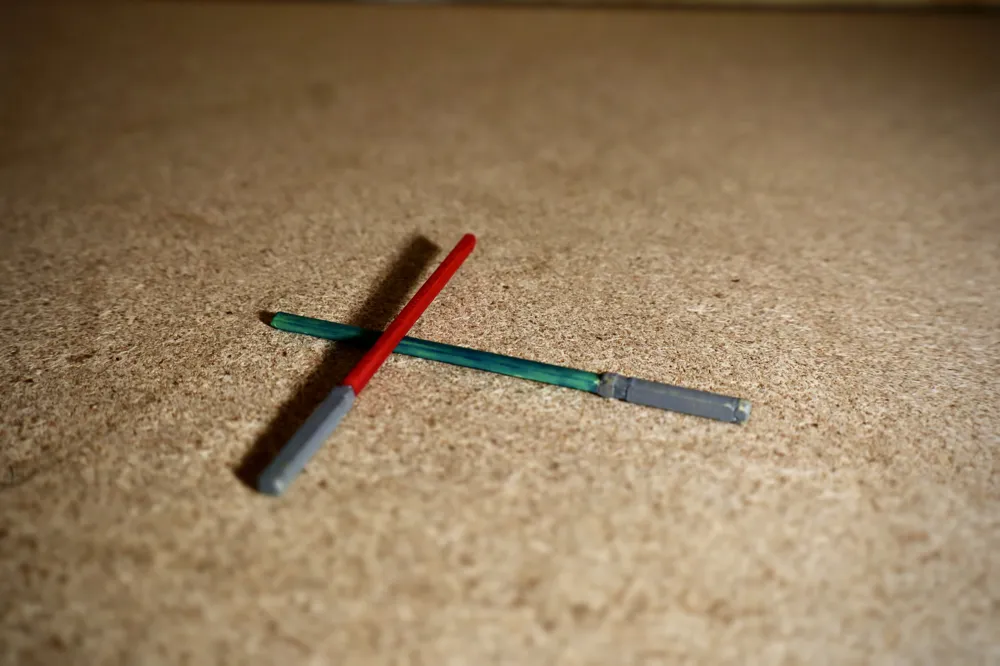 Dummy 13 光剑 - 免费 3D 打印模型 - MakerWorld