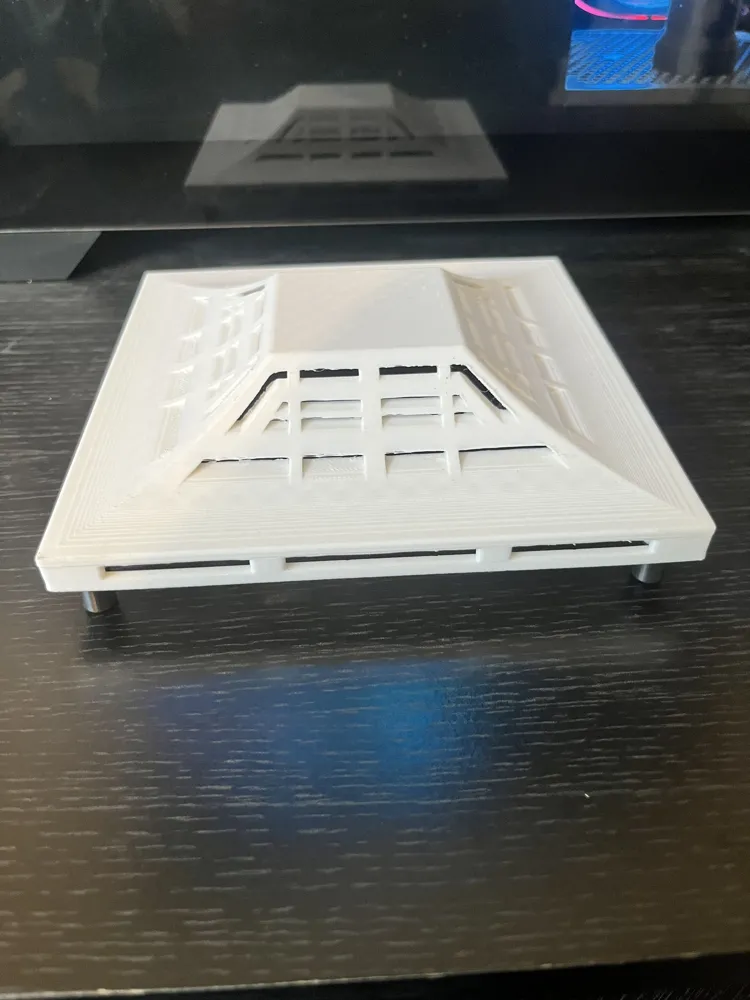 XBOX Series X Dust Cover by silco MakerWorld: Download Free 3D Models