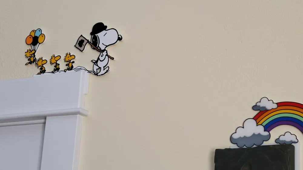 Door Corner Art, St. Patty's Day Parade, Snoopy Woodstock and Friends ...