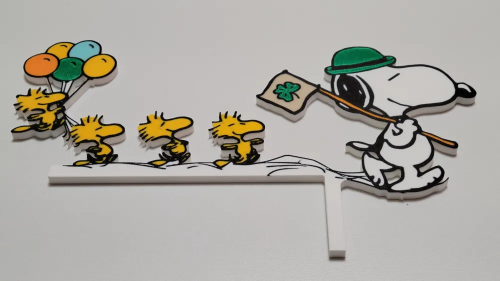 Door Corner Art, St. Patty's Day Parade, Snoopy Woodstock and Friends ...
