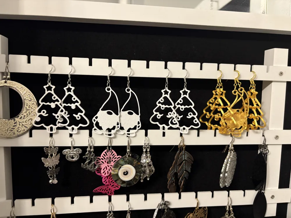 Christmas Earrings - Free 3D Print Model - MakerWorld