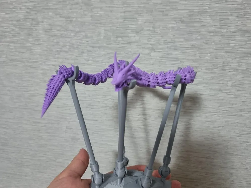 Articulated dragon stand by elletheconfused - MakerWorld