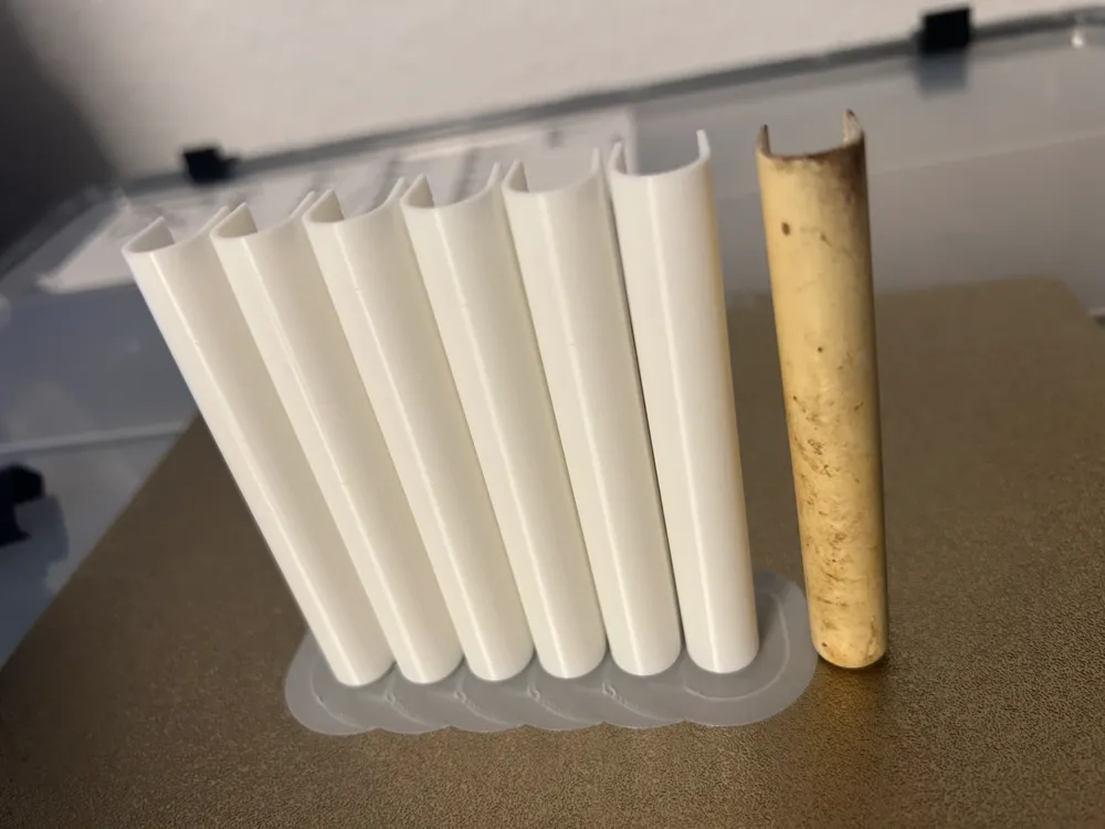 Window hinge cover / Abdeckung Fensterscharnier 92x14,5x13/12 mm by ...