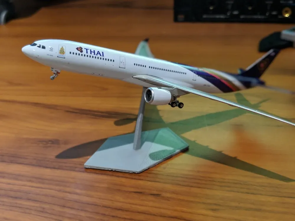 Model Airplane Stand (1:400 Scale) by kingman - MakerWorld