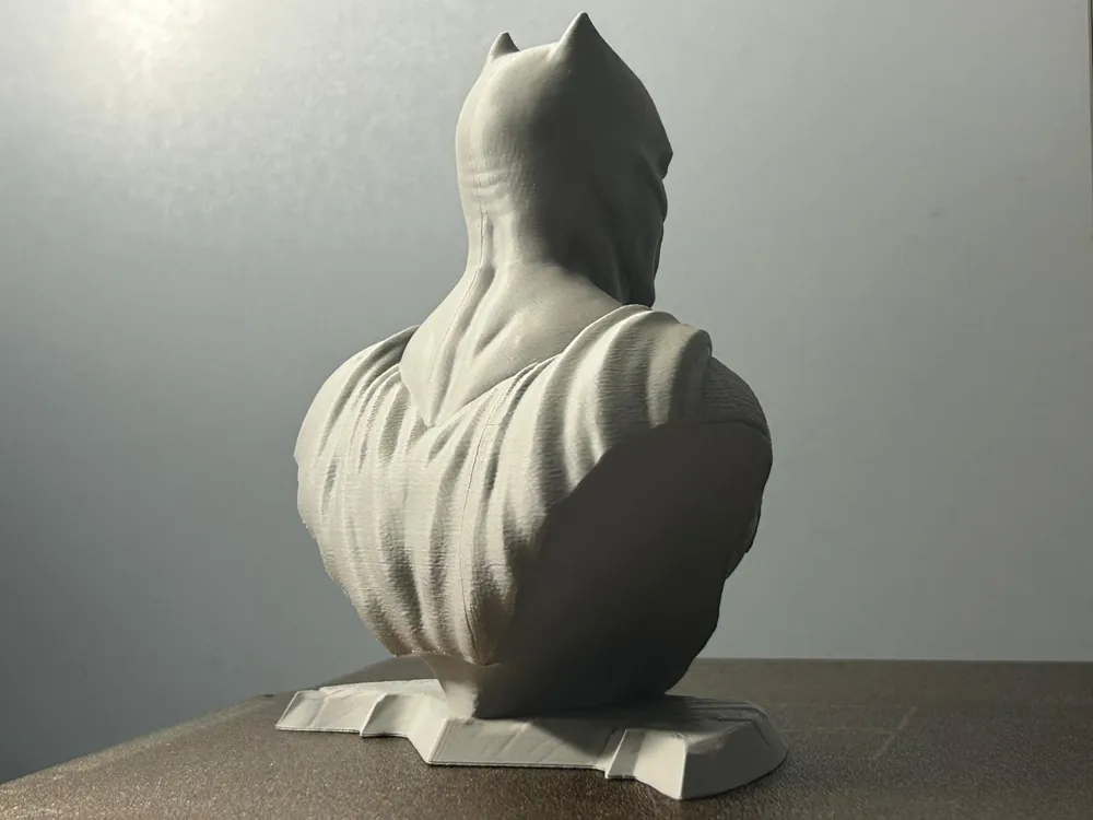 Batman Statue "torso" - Free 3D Print Model - MakerWorld