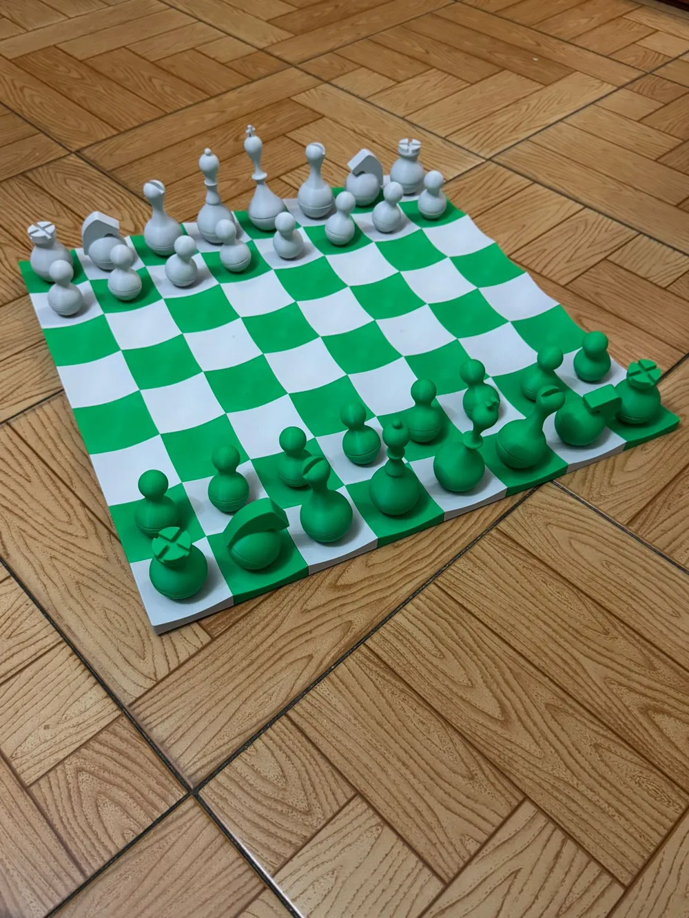 Wobble Chess by mdrr150 MakerWorld: Download Free 3D Models
