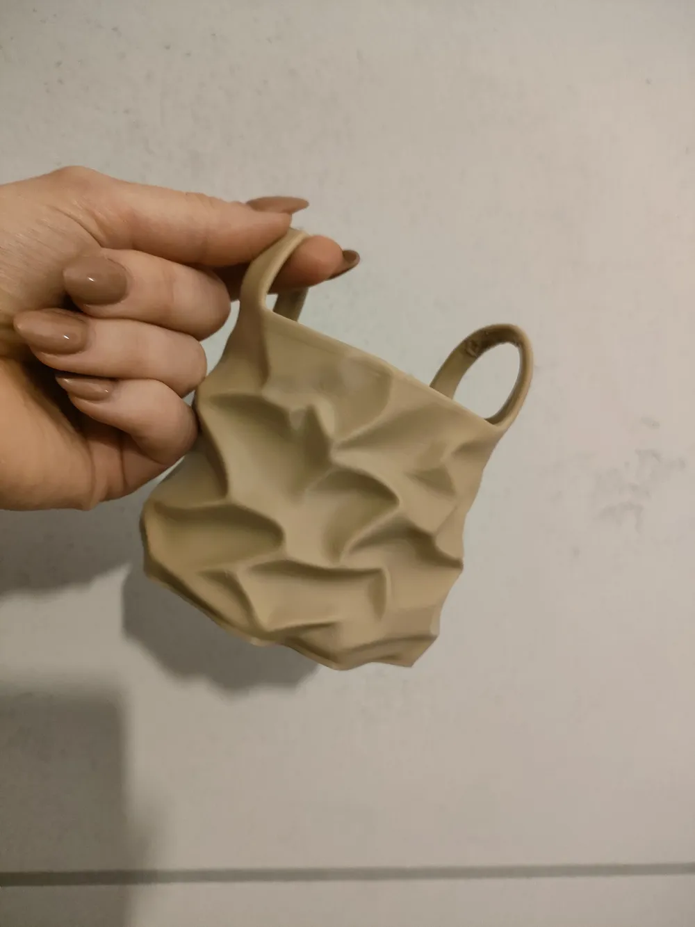 Paper bag style flower pot - Free 3D Print Model - MakerWorld