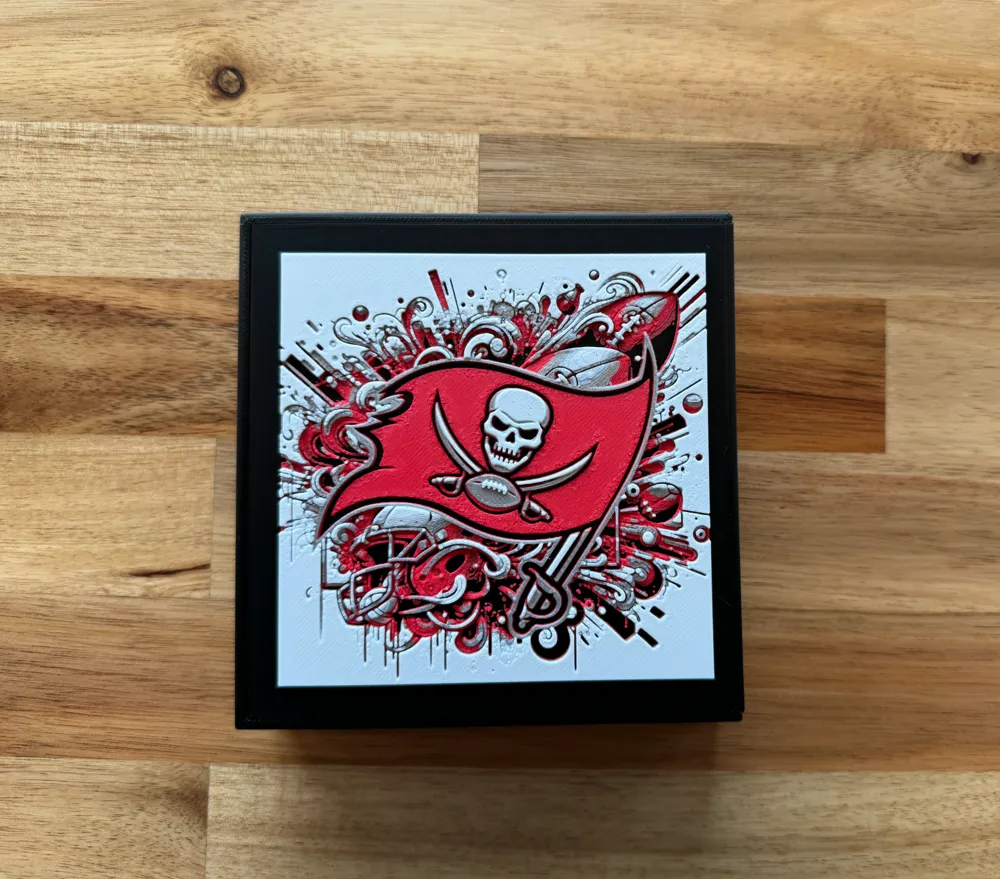 Puzzle Box Lid - Tampa Buccaneers by Canadian Gamer - MakerWorld