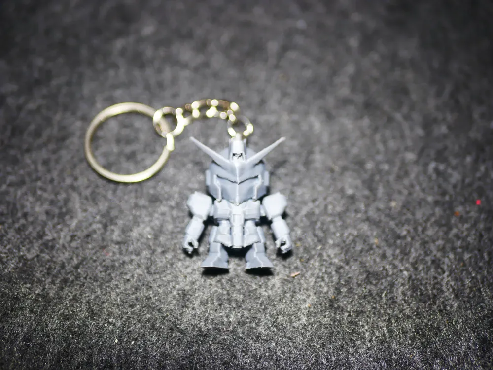 Miniature Gundam Keychain by Chocobo MakerWorld: Download Free 3D Models