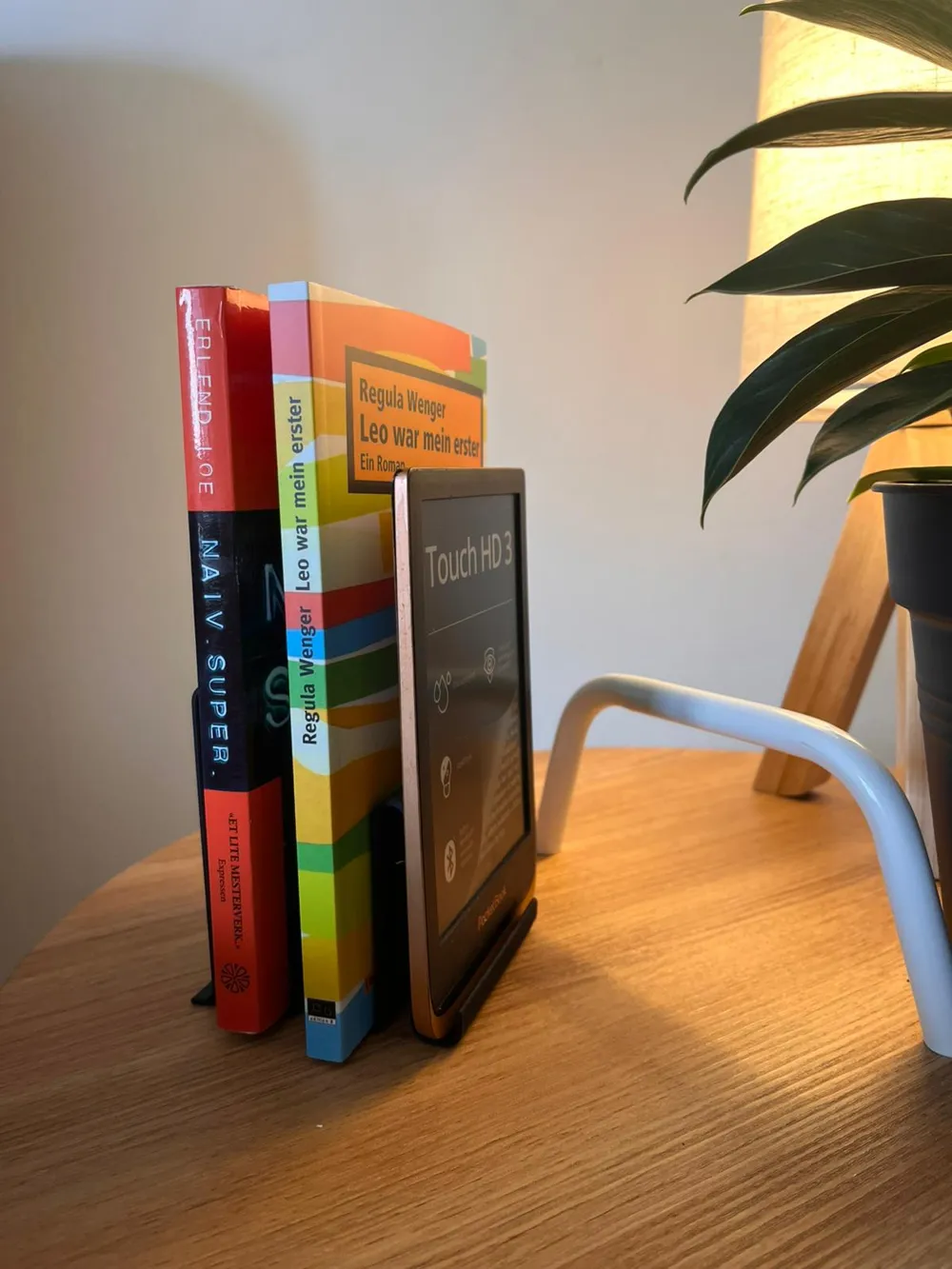 Book Stand by S_Studio MakerWorld: Download Free 3D Models