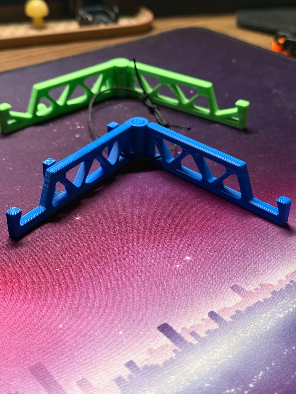 Phone Stand for Backpacks by fajitas21 MakerWorld: Download Free 3D Models