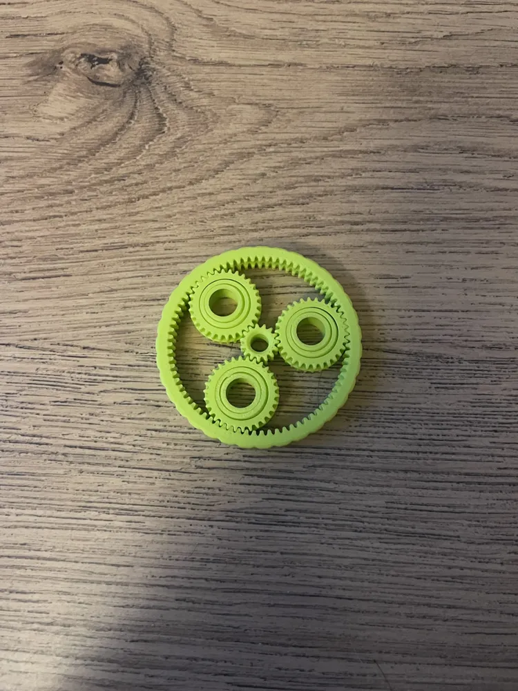 Mini Fidget Spinner with Rings - Free 3D Print Model - MakerWorld