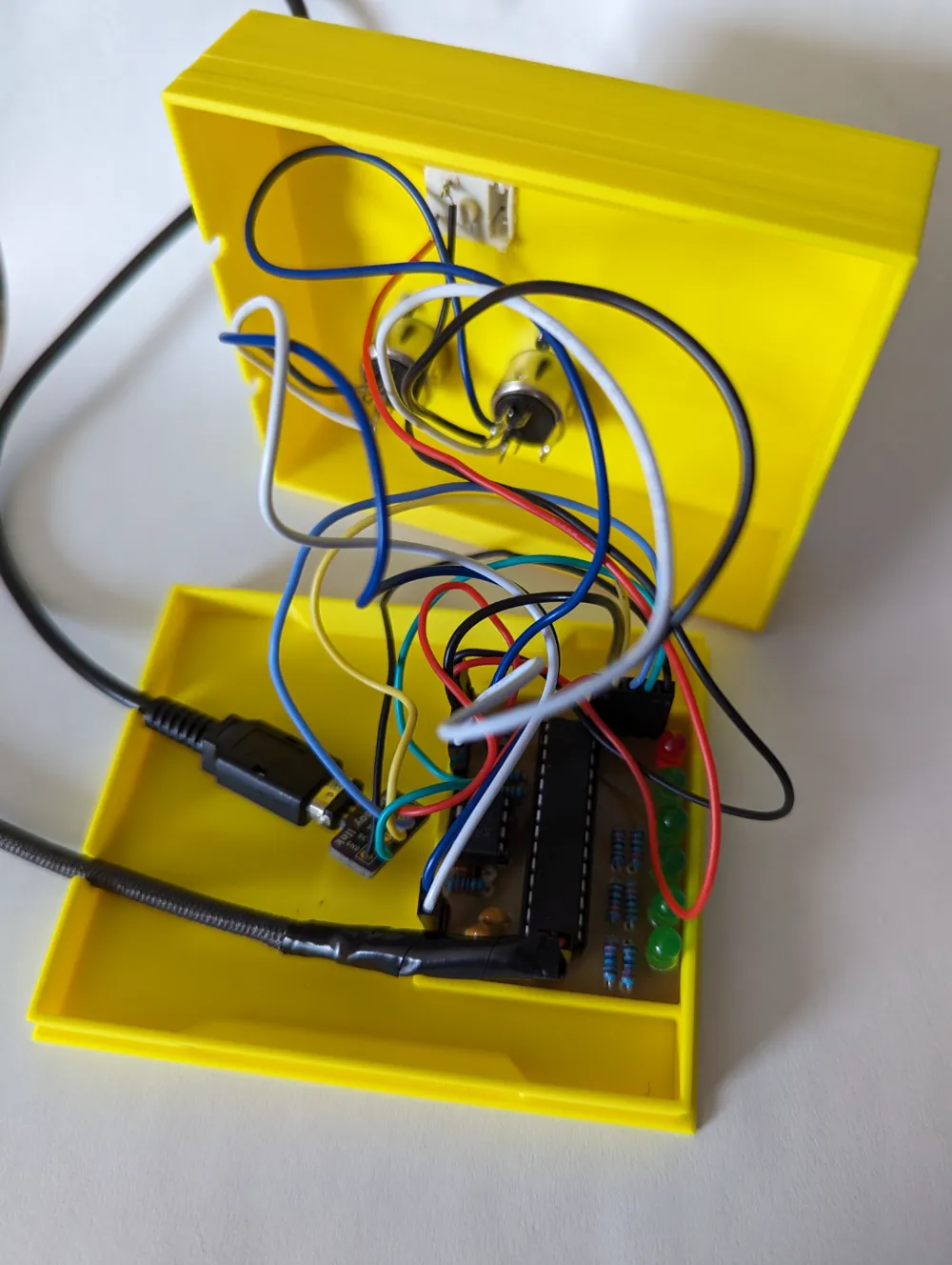 Arduinoboy Enclosure by ryanparsley - MakerWorld