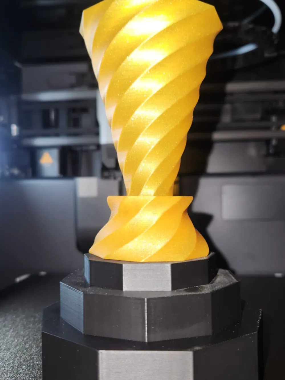 10 sides trophy by MR6 - MakerWorld