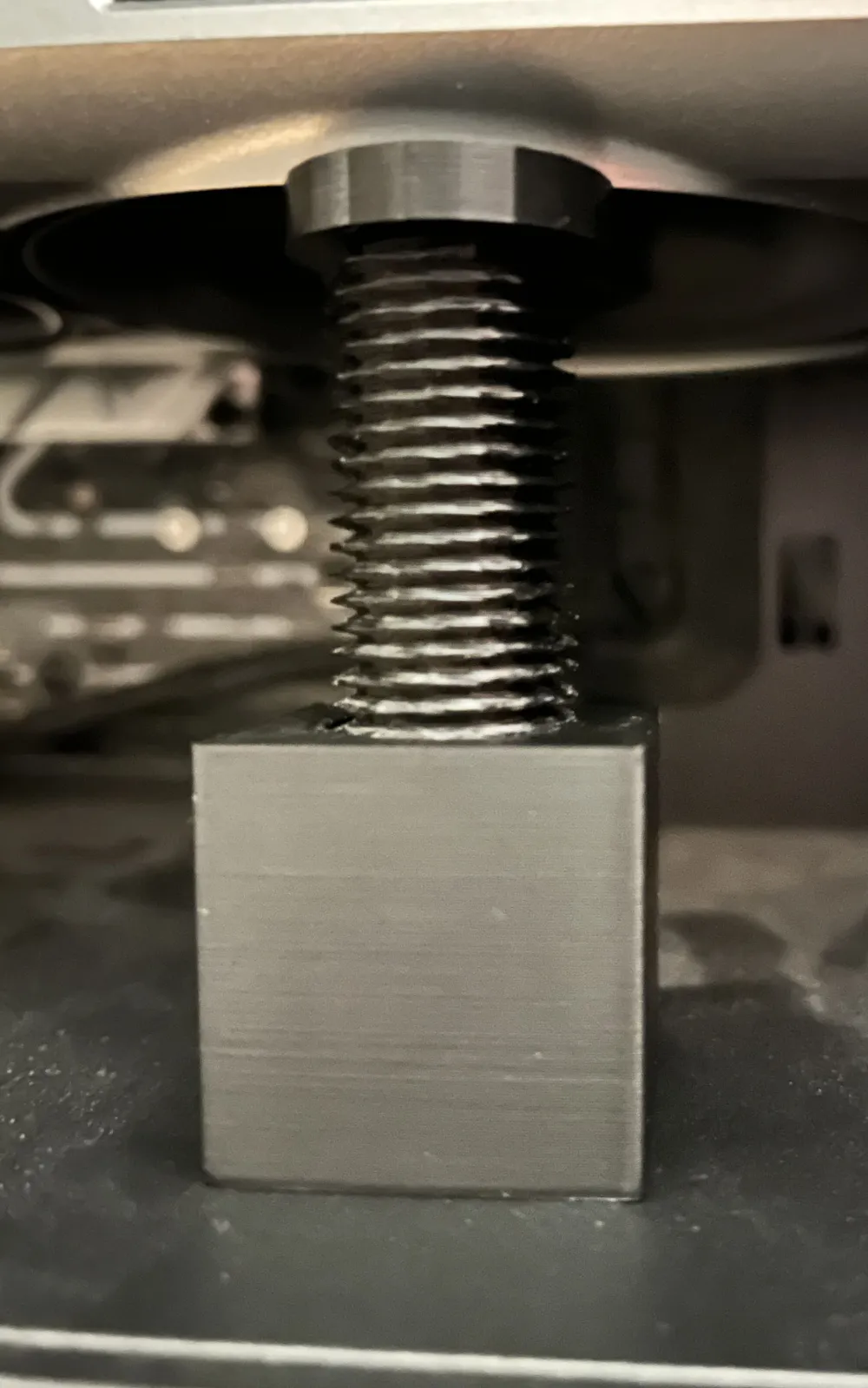 Adjustable GPU support block (54 - 72 mm) by TaunoMakerWorld: Download ...