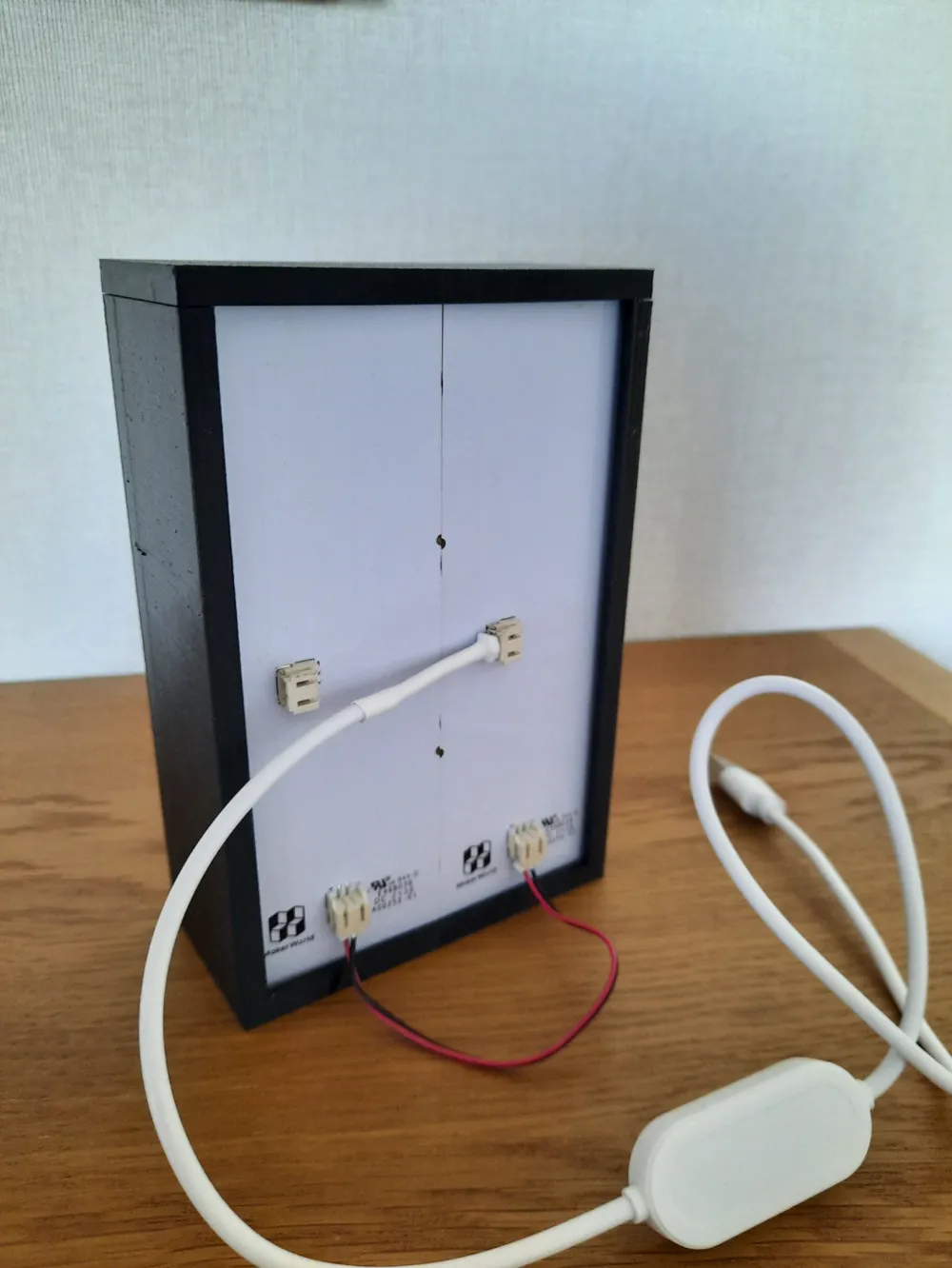 Lithophane Box for backlight panel 94 x 144 - Free 3D Print Model ...