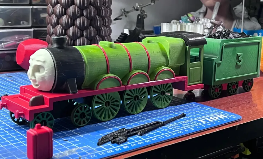 Henry Train by Grafitomi MakerWorld: Download Free 3D Models