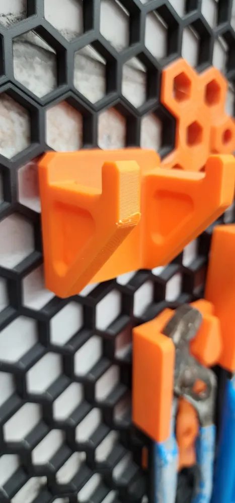 Minimal Hammer Holder – Universal Slot Wall HWS - Free 3D Print Model ...