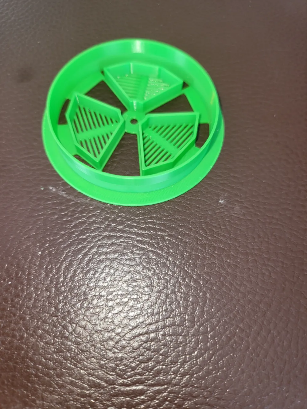 Desicant cap for Bambu and Porima spools Remixed by sdemirel - MakerWorld