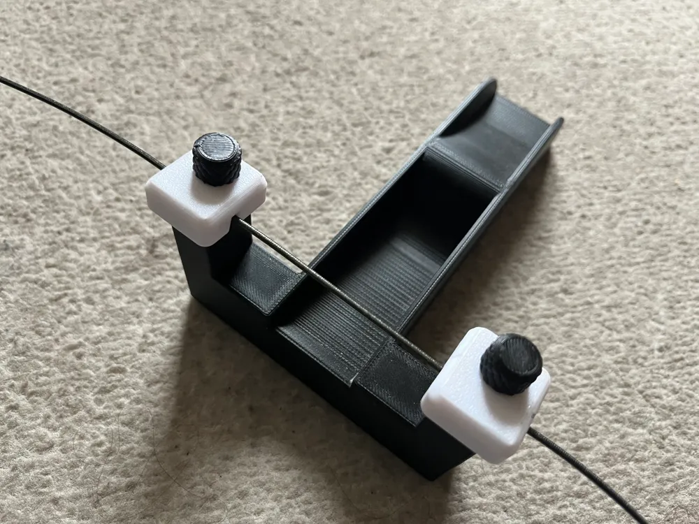 Filament Connector Stand by nico_broeder - MakerWorld