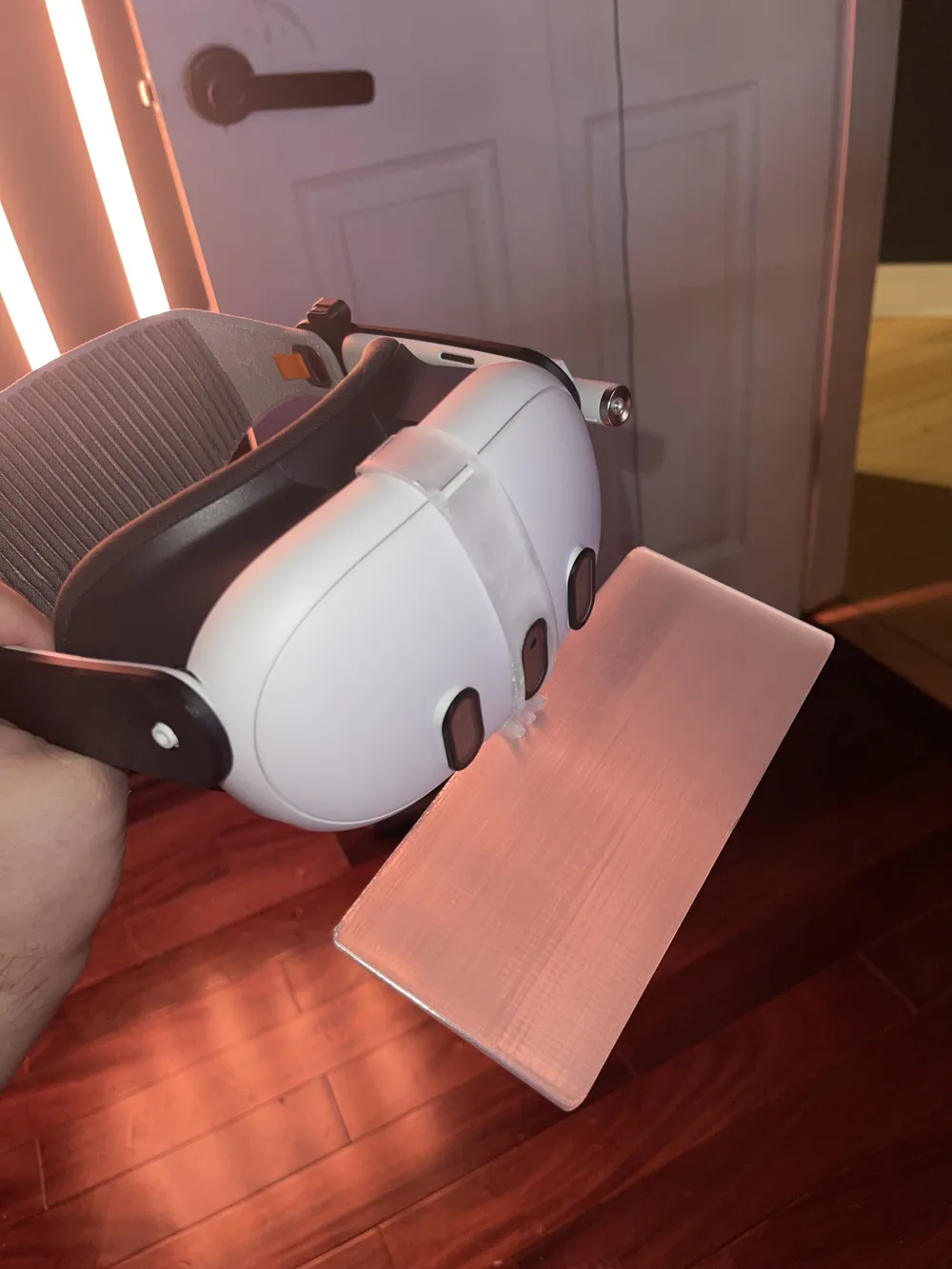 Quest 3 Hand Tracking Blinder - Free 3D Print Model - MakerWorld