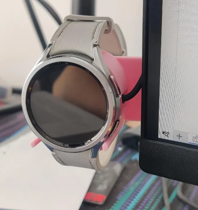Galaxy watch charger monitor mount by Craftbrak - MakerWorld