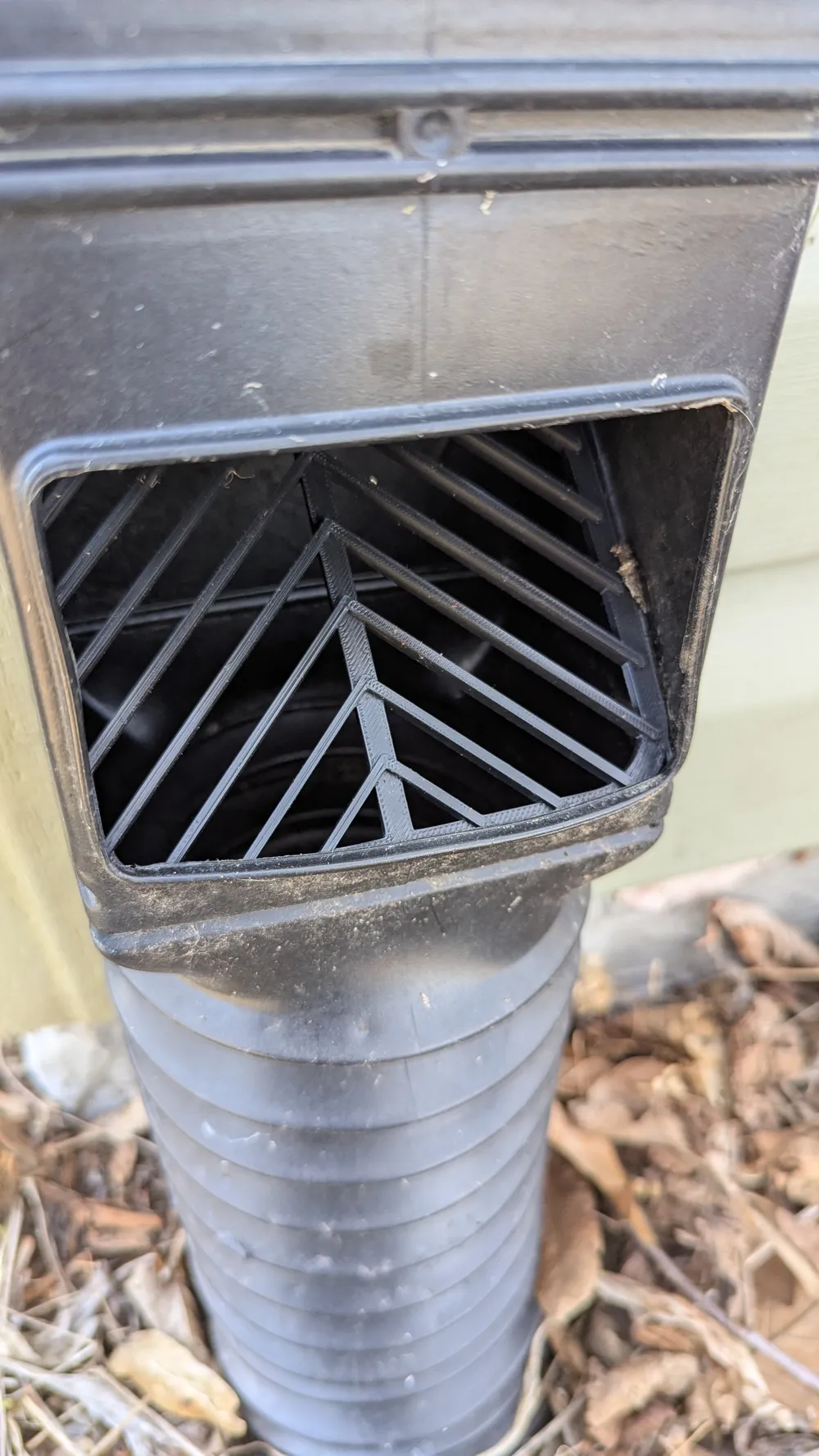 Rain Gutter Downspout Filter by Fikse MakerWorld: Download Free 3D Models