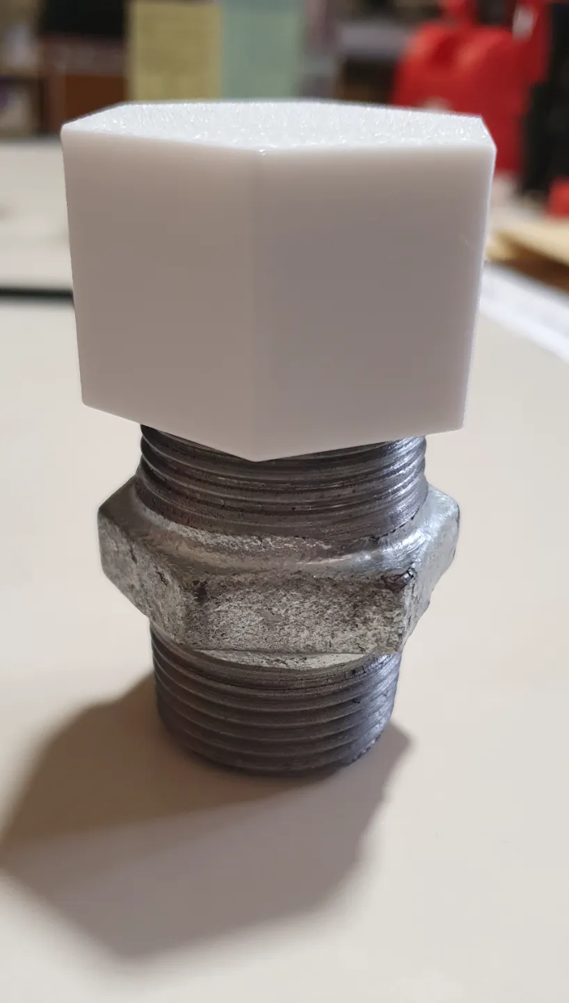 threaded cap 1/2 inch by La Ferramenta xCane89x - MakerWorld