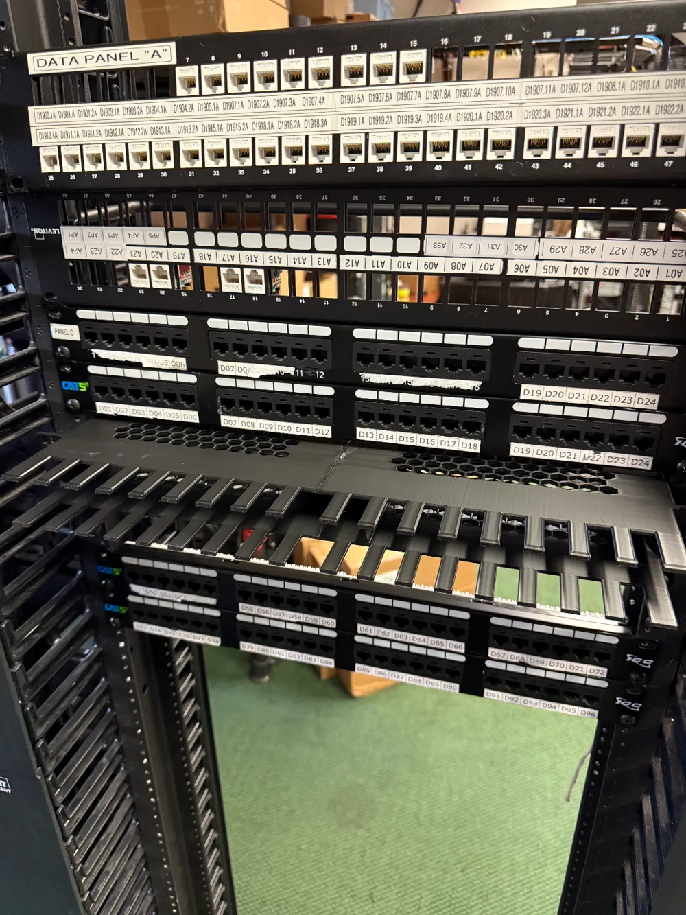 1U Cable Manager | Full 19 inch by TCI Productions MakerWorld: Download ...