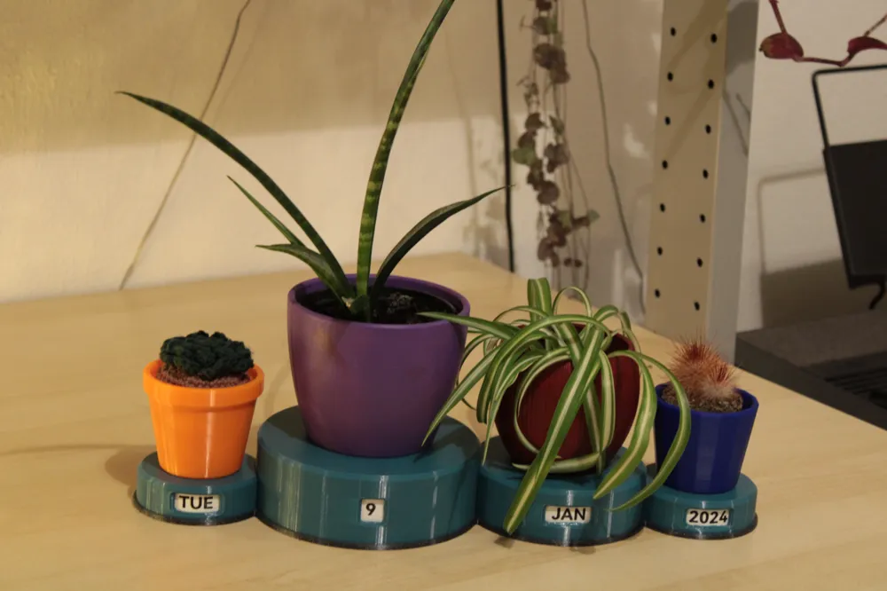 RoDate, The calender with rotating flower pots! by Lars - MakerWorld