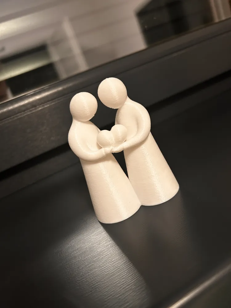 Couple in love - Free 3D Print Model - MakerWorld