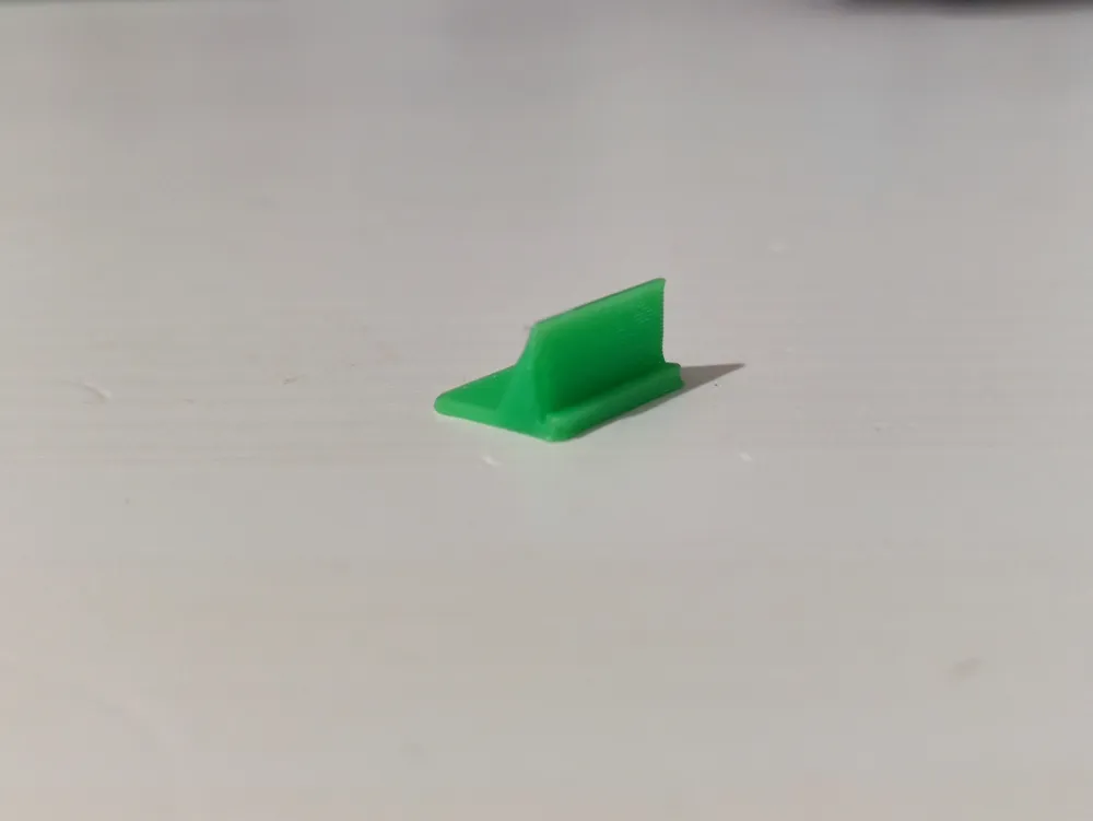 holders for magnets in cosplay helmets (1x5x10mm) by BumblebeeGTR ...