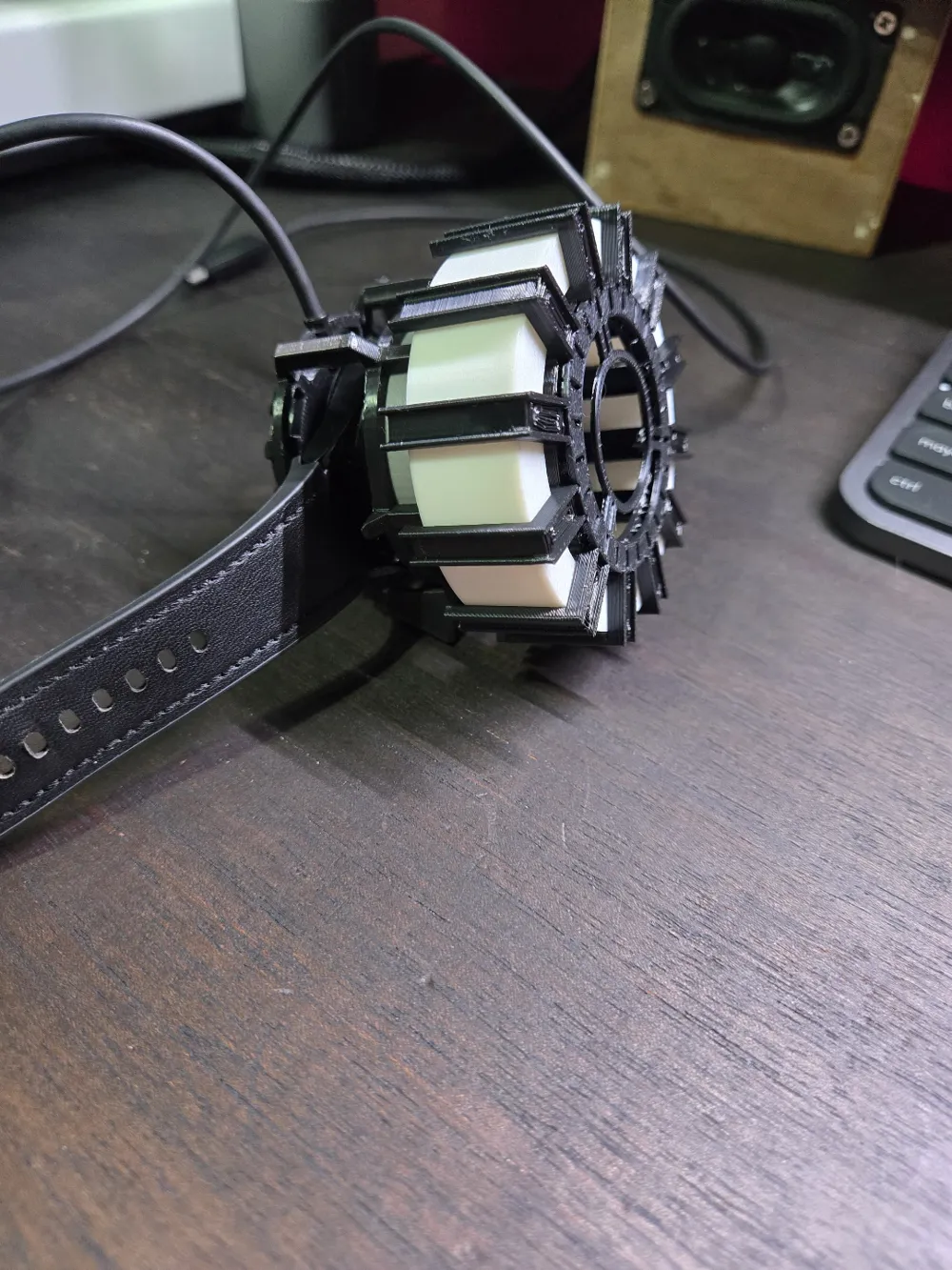 Ark Reactor Galaxy watch 6 by Lundam - MakerWorld