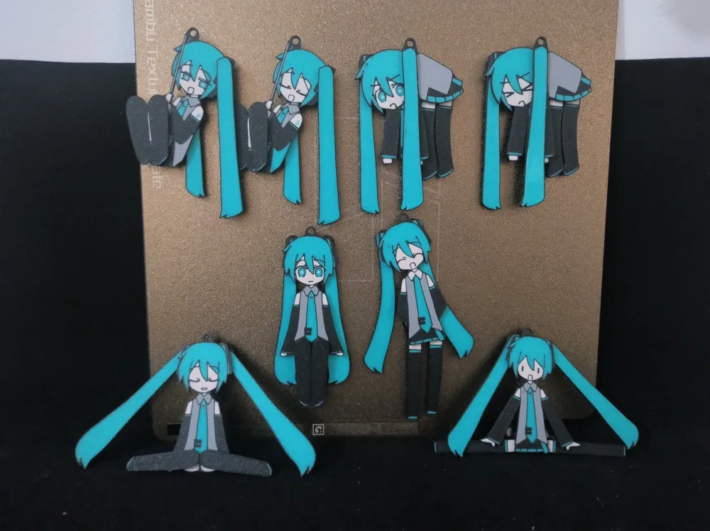 Hatsune Miku Keychain - Free 3D Print Model - MakerWorld