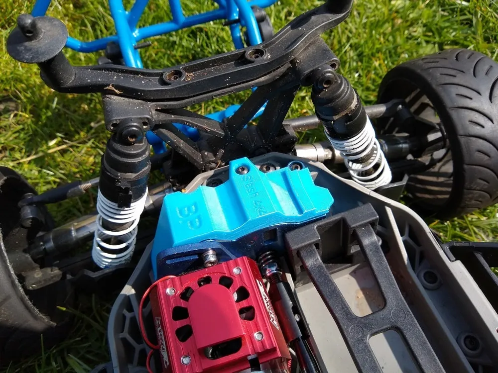 Traxxas Slash 4x4 LCG Gear Cover - Free 3D Print Model - MakerWorld