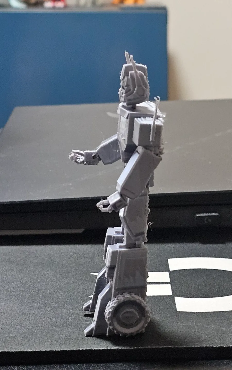 Optimus Prime by beamr39 - MakerWorld