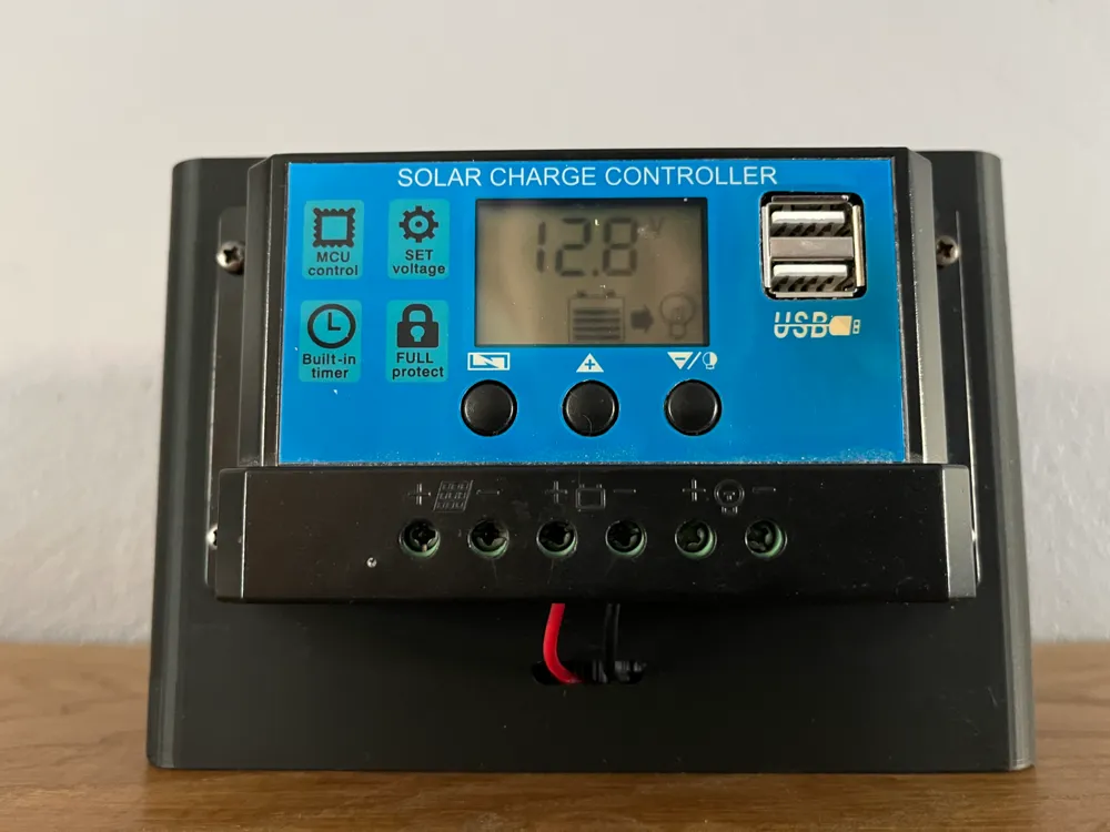 Solar controller box 12v 12Ah by Adam133 MakerWorld: Download Free 3D ...