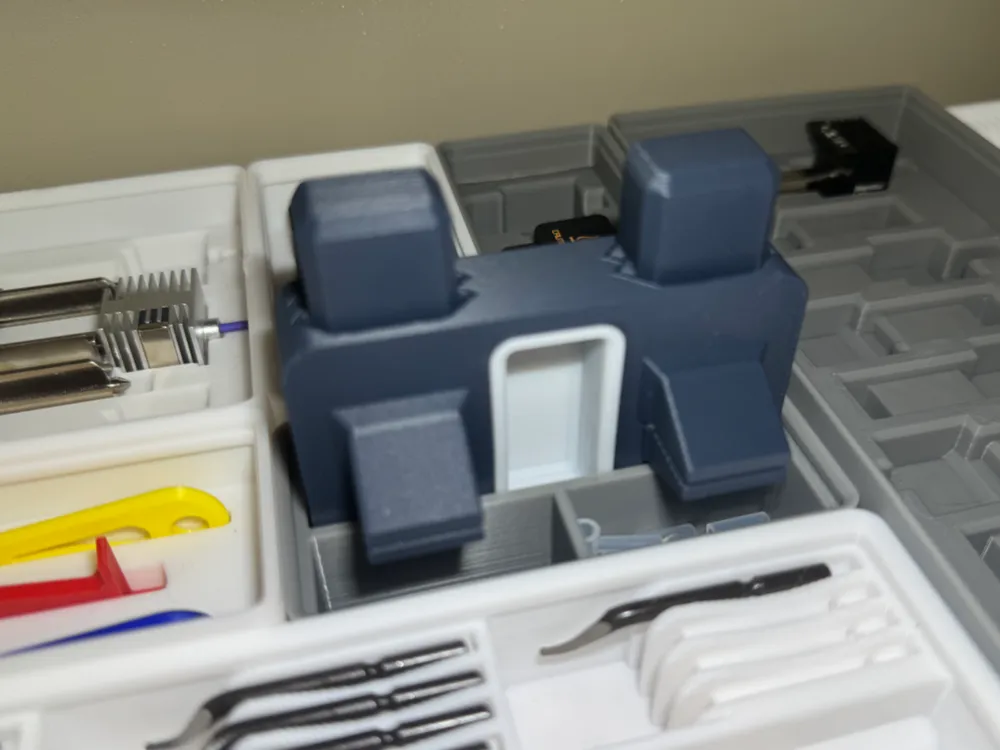 Gridfinity holder for Wire Soldering Fixture by Henry MakerWorld ...