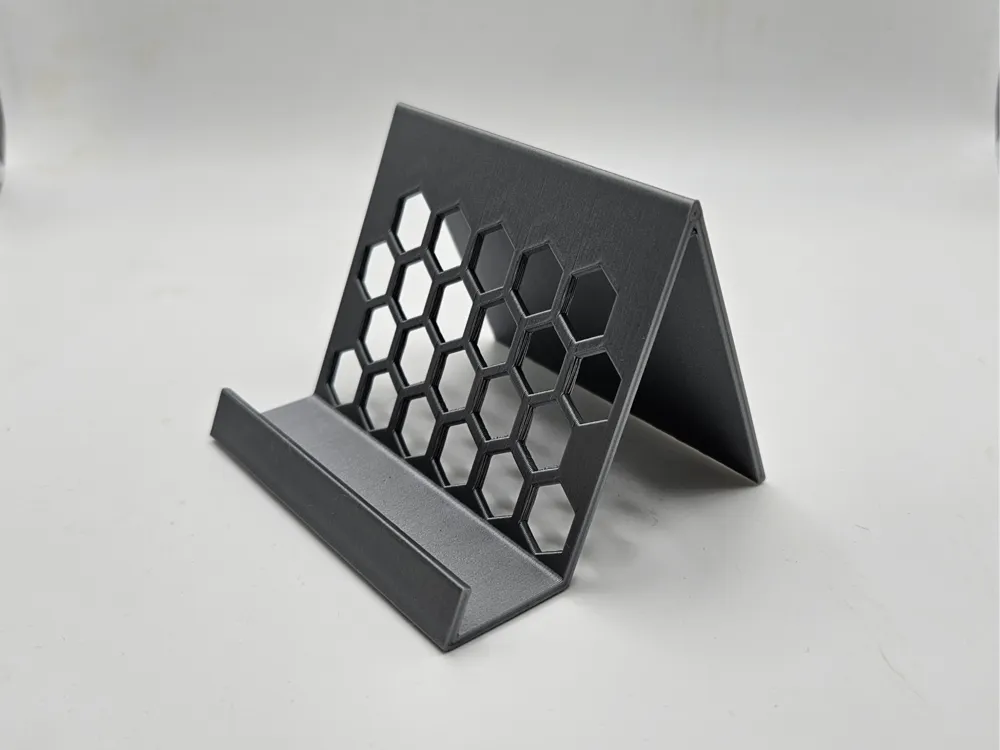 Thick Phone Stand by Kelly MakerWorld: Download Free 3D Models