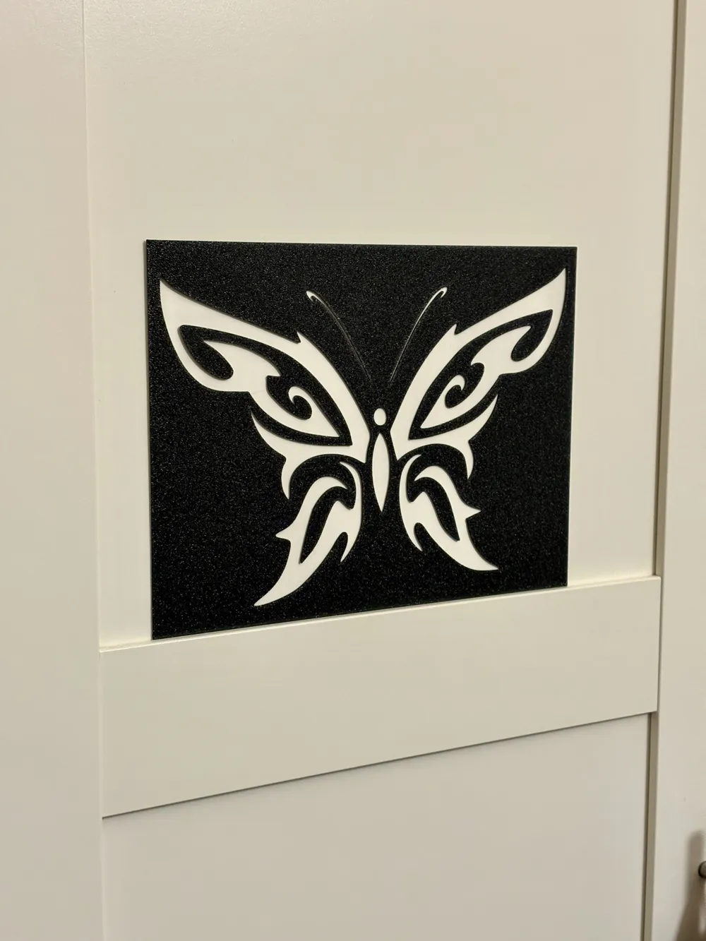 Butterfly Stencil wall decor design - Free 3D Print Model - MakerWorld