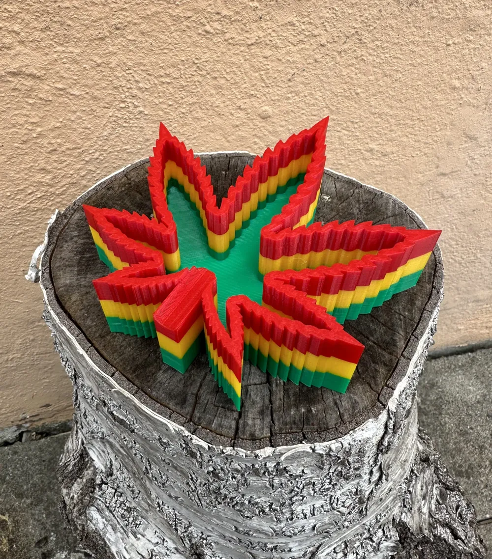 RASTA Leaf Ashtray Remixed by 3D Otto MakerWorld: Download Free 3D Models