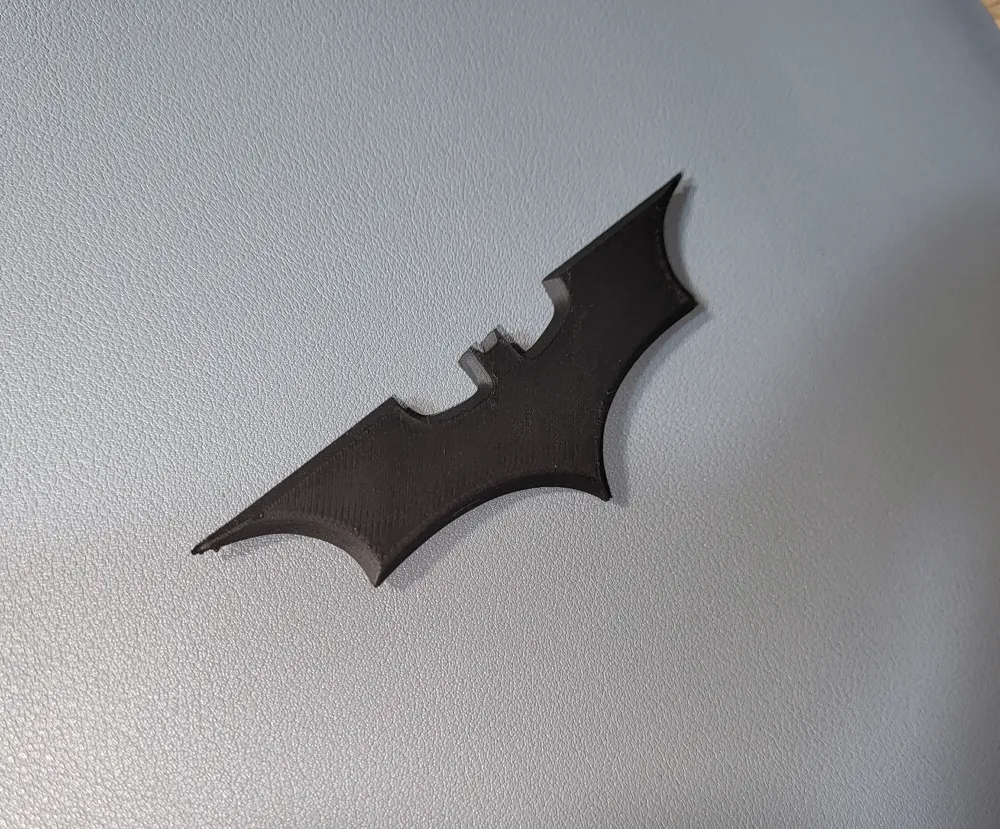 Batman The Dark Knight Batarang plus Stand by AleX_G - MakerWorld