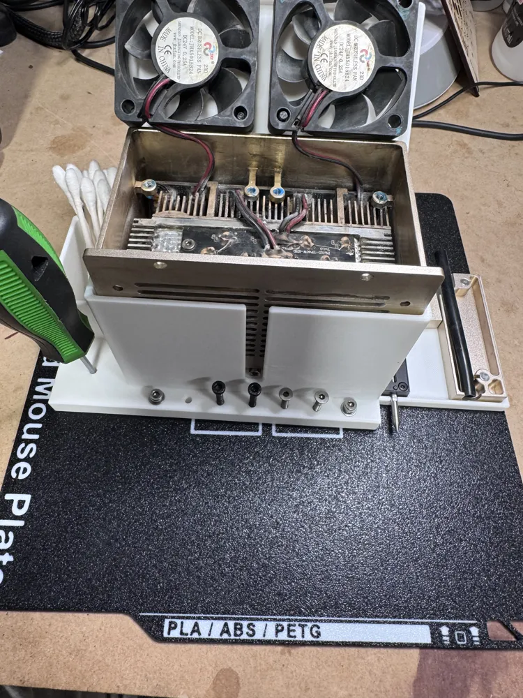Xtool S1 module cleaning station - Free 3D Print Model - MakerWorld