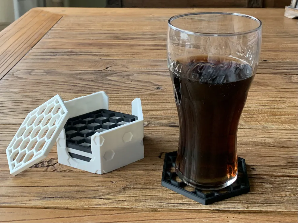 Hexagon coasters with coaster holder by Cedric Cruyt - MakerWorld