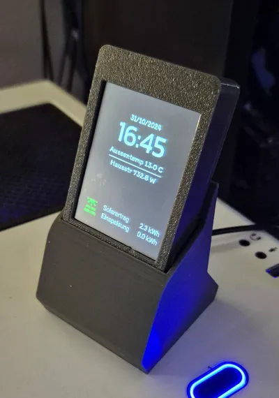 ESP32 2.8 inch CYD Display Stand by jayjojaysonMakerWorld: Download ...