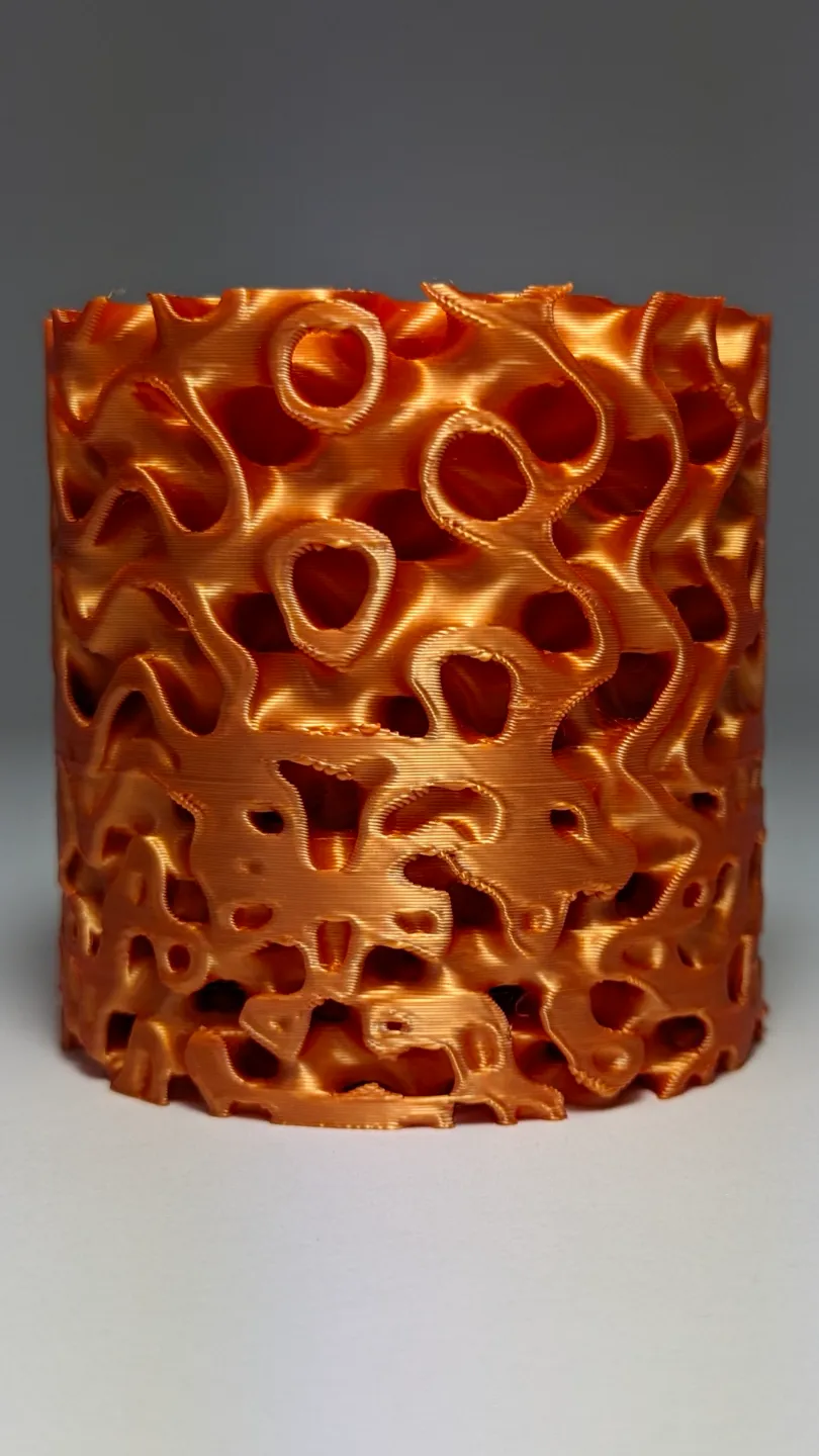 SSurface to Gyroid Transition Cylinder by PILED3D - MakerWorld