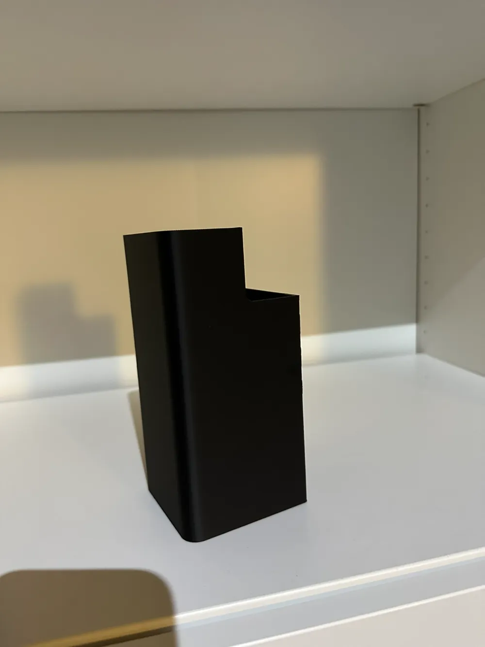 Basic but effective X1C/P1S Bambu Lab Printer Poop Chute with magnet by ...