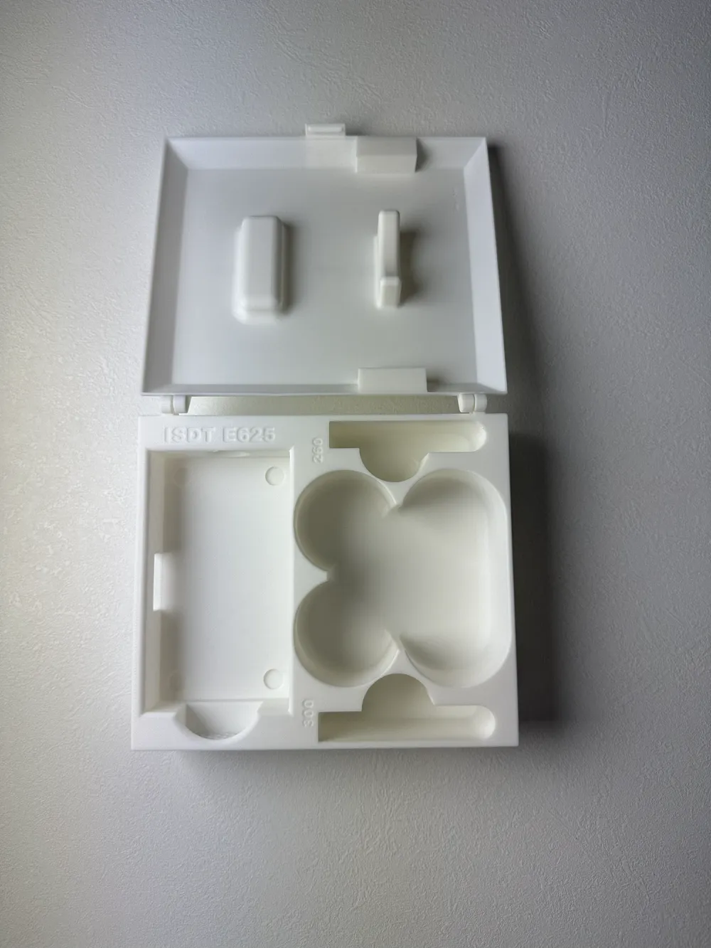 BETA FPV Air 65 Case ISDT E625 von Sisterio MakerWorld: Kostenlose 3D-Modelle herunterladen