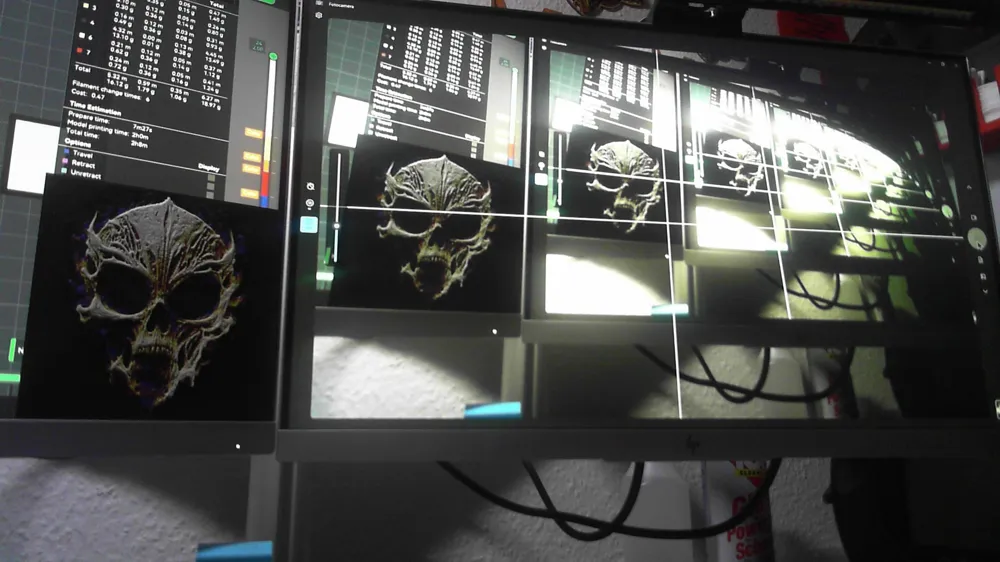 Hueforge Fire Skull by Michele MM3D - MakerWorld